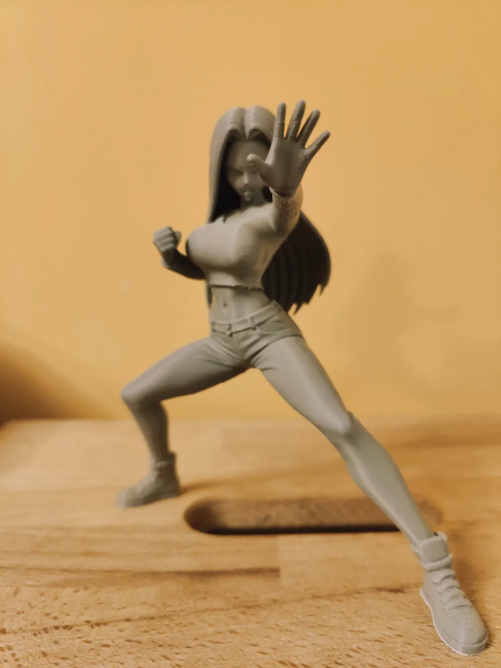 Fighting Girl - Free 3D Print Model - MakerWorld