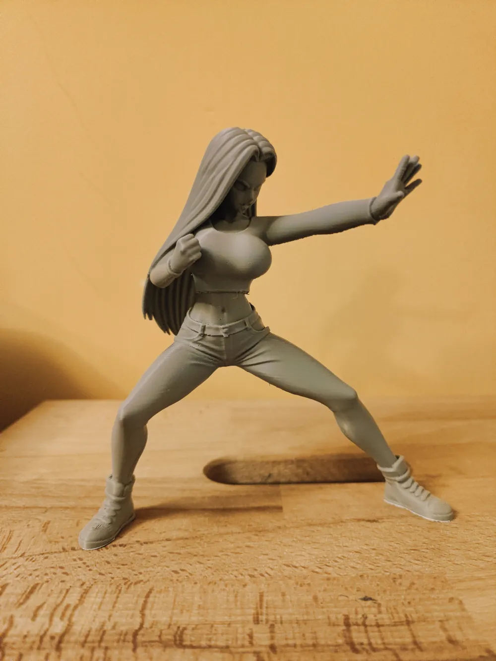 Fighting Girl - Free 3D Print Model - MakerWorld