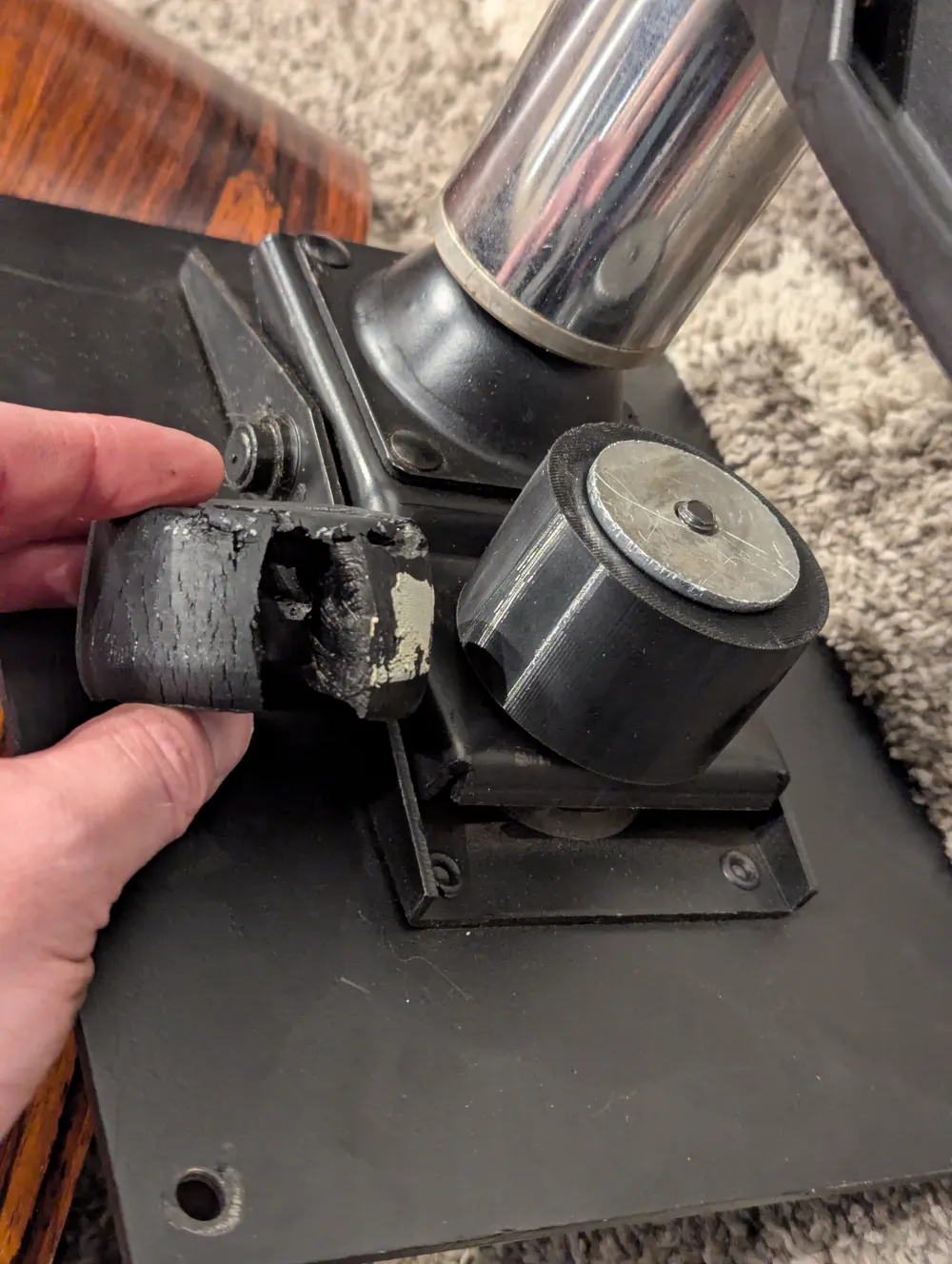 Eames Lounge Chair Main Bushing - Free 3D Print Model - MakerWorld