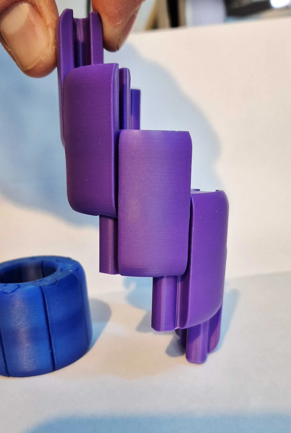 Sliding Rounded Cylinder Fidget Toy - Free 3D Print Model - MakerWorld