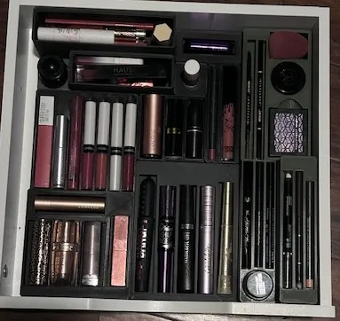 Makeup Gridfinity for Eyeliner by melissaday - MakerWorld