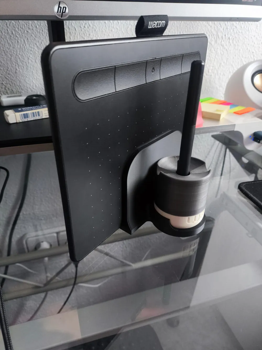 Wacom Intuos pen and tablet Stand Remixed by 3DKraft MakerWorld ...
