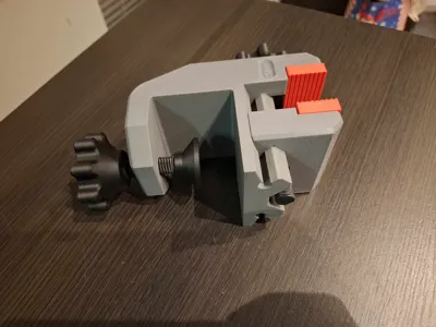 100% Printed Table Vise, No Hardware Required! by vajcnerd MakerWorld ...