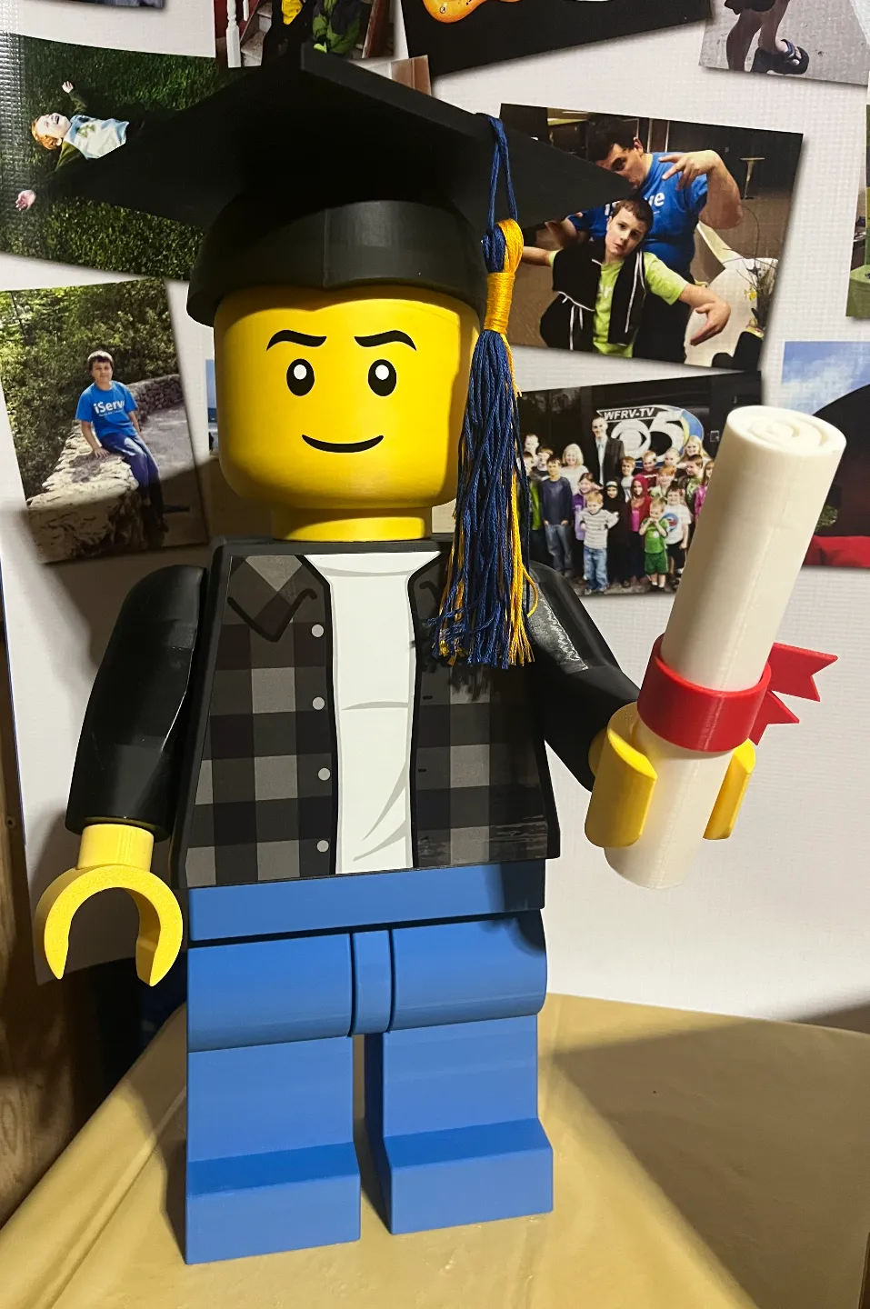 Brick figure graduation cap Remixed by SH Designs - MakerWorld