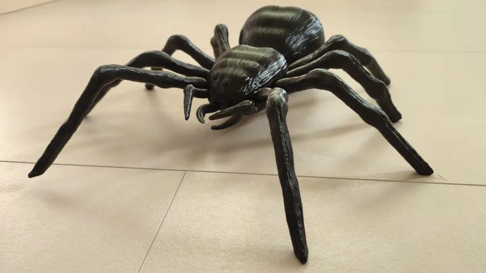 Giant Vase Mode Spider - posable halloween print in vase mode! Up to ...