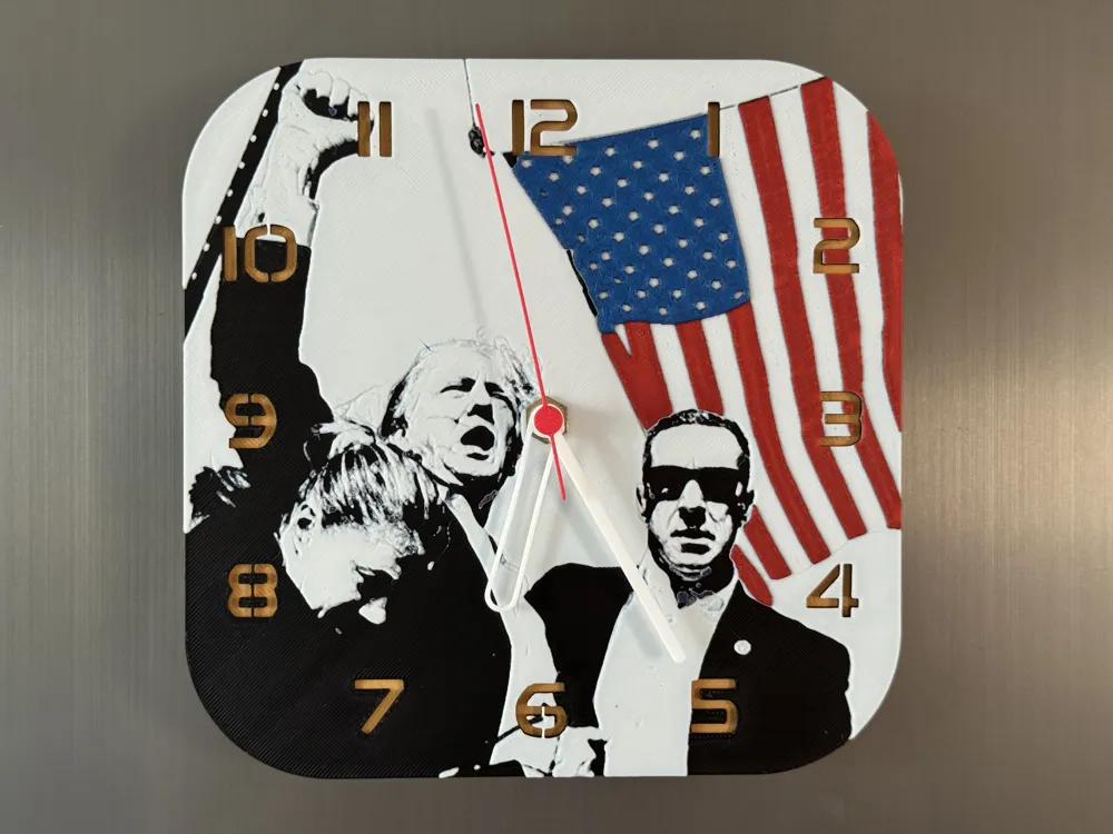 wall / desk clock Trump fights! - Free 3D Print Model - MakerWorld