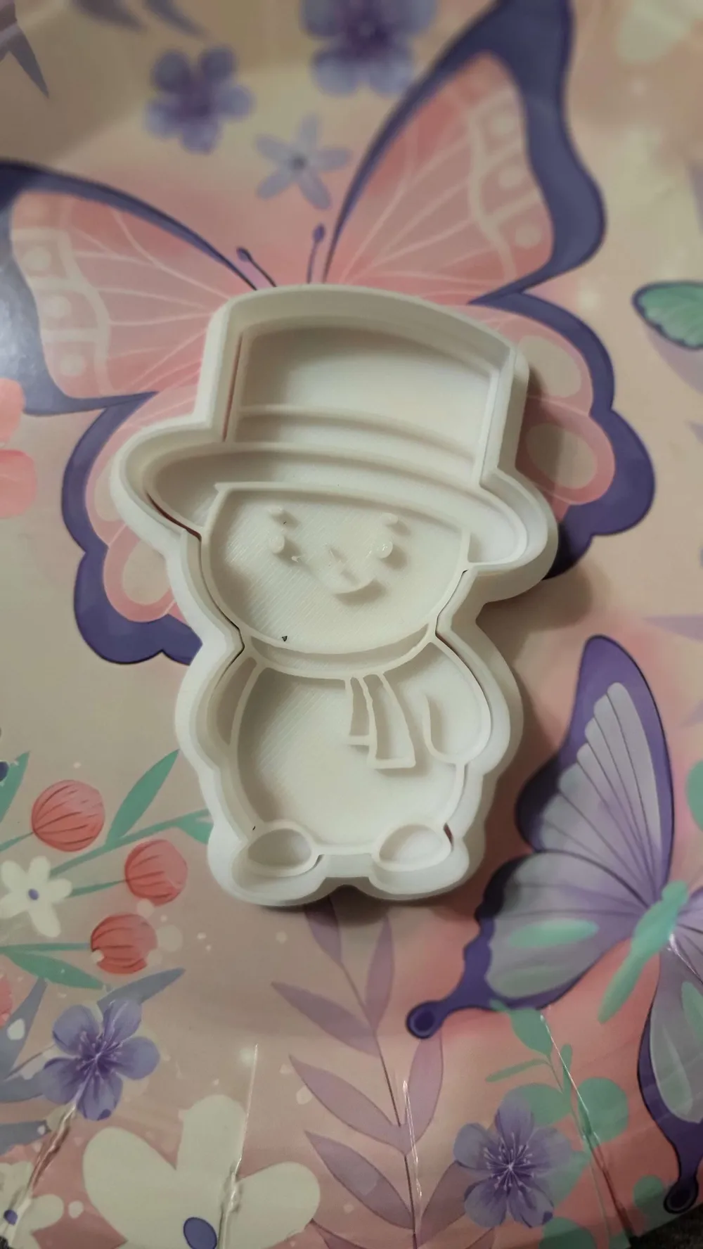 Snowman With Hat Cookie Cutter by Godlike Designs MakerWorld: Download ...