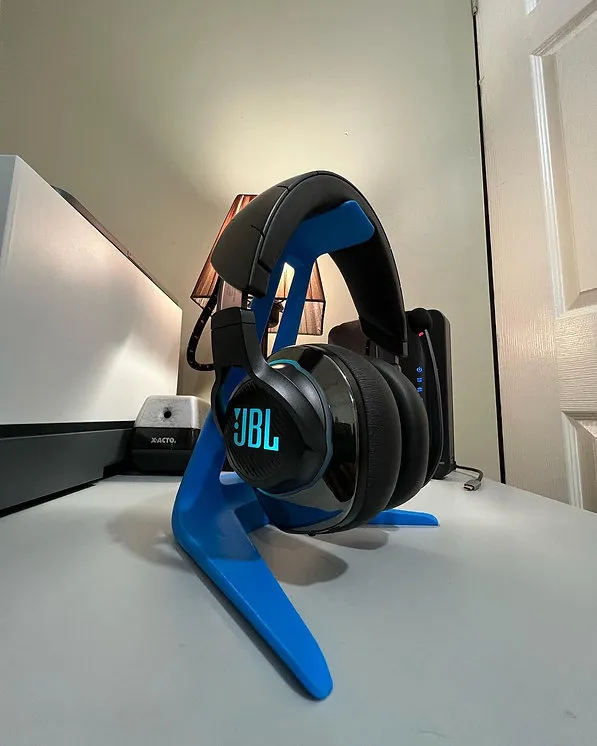3D Printed Headphone Stand by Nicholas Mootoo MakerWorld: Download Free ...
