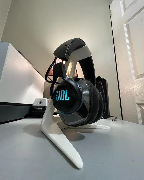 3D Printed Headphone Stand by Nicholas Mootoo MakerWorld: Download Free ...