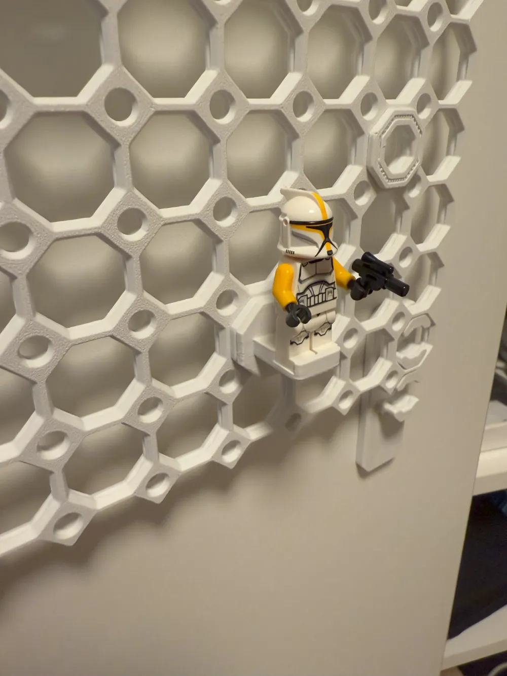 Multiboard Brick Minifigures Holder by bibou3d MakerWorld: Download ...