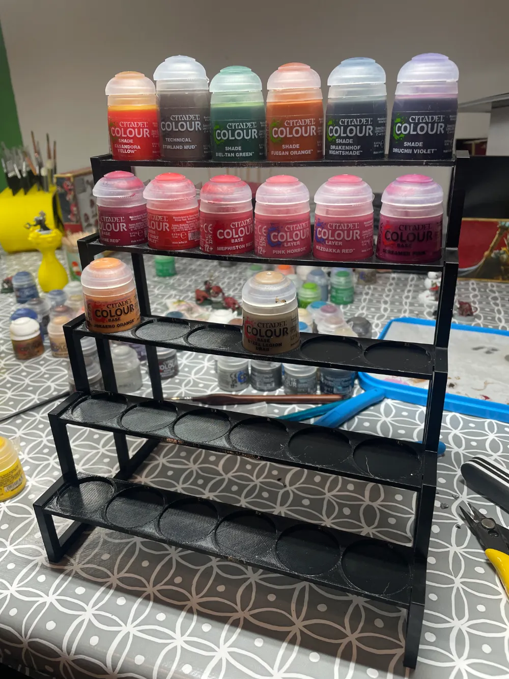 Citadel Warhammer Paint Stand by 2gx55cd4tw - MakerWorld