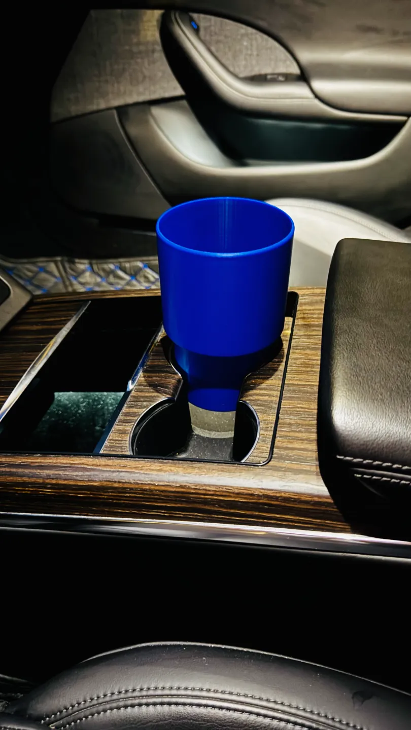 Tesla S - Yeti Rambler 26oz Cup Holder adapter by shavedpenQuin ...