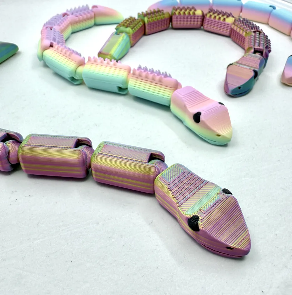 Flexi-Snake Articulated Snake Toy - Free 3D Print Model - MakerWorld