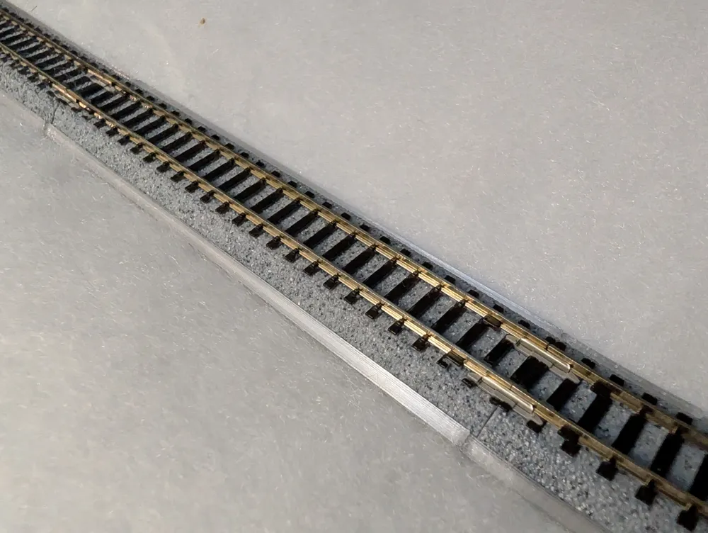 Kato N Scale Unitrack Clips - Free 3D Print Model - MakerWorld