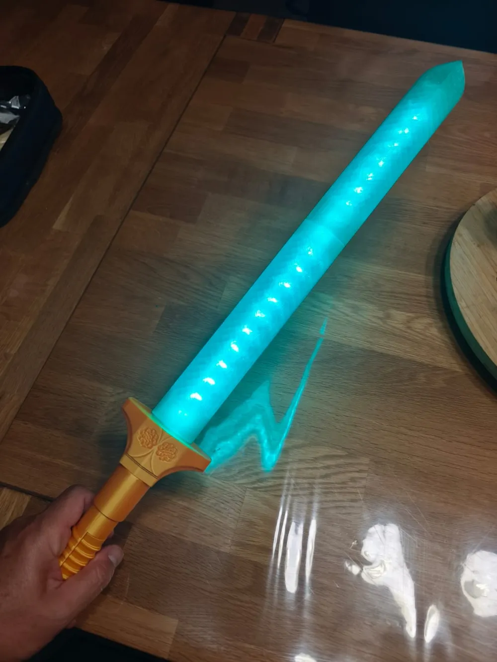 Romi Sword - KPop Demon Hunter - Demon Hunter by sebastien84 MakerWorld ...