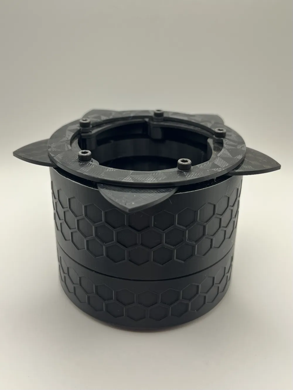 Twist Open Iris Storage Box - Free 3D Print Model - MakerWorld