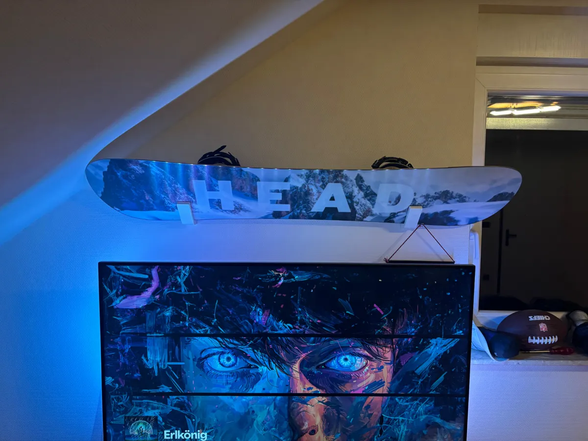 Snowboard Wallholder - Free 3D Print Model - MakerWorld