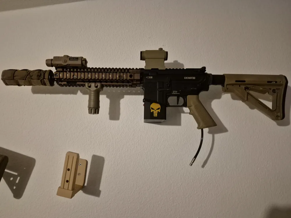 AR15 Airsoft Model Weapon Mount by p.grube89 MakerWorld: Download Free ...
