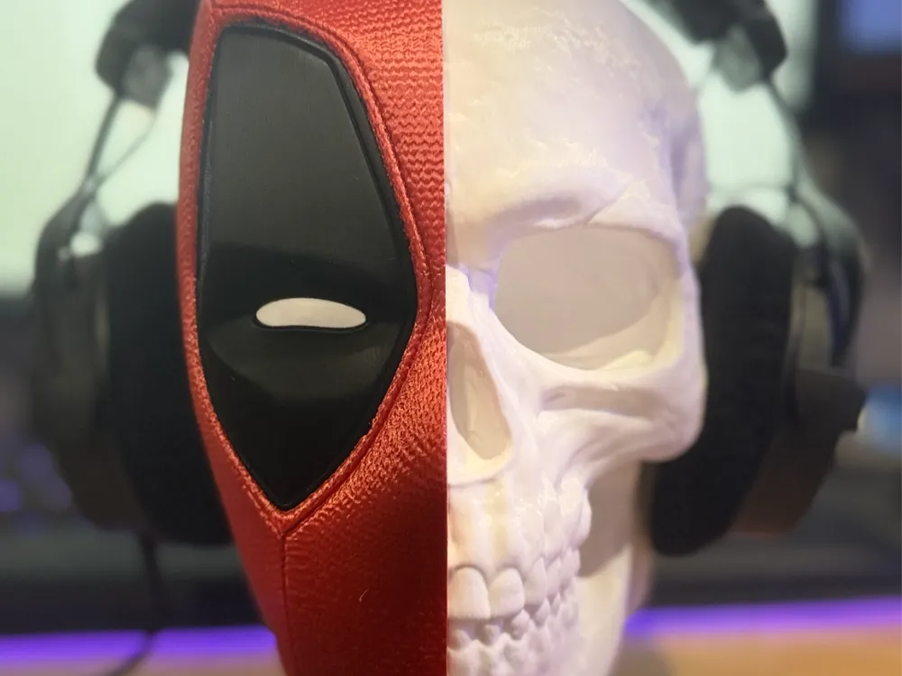 Deadpool Skull Headset Stand by Scrubz - MakerWorld