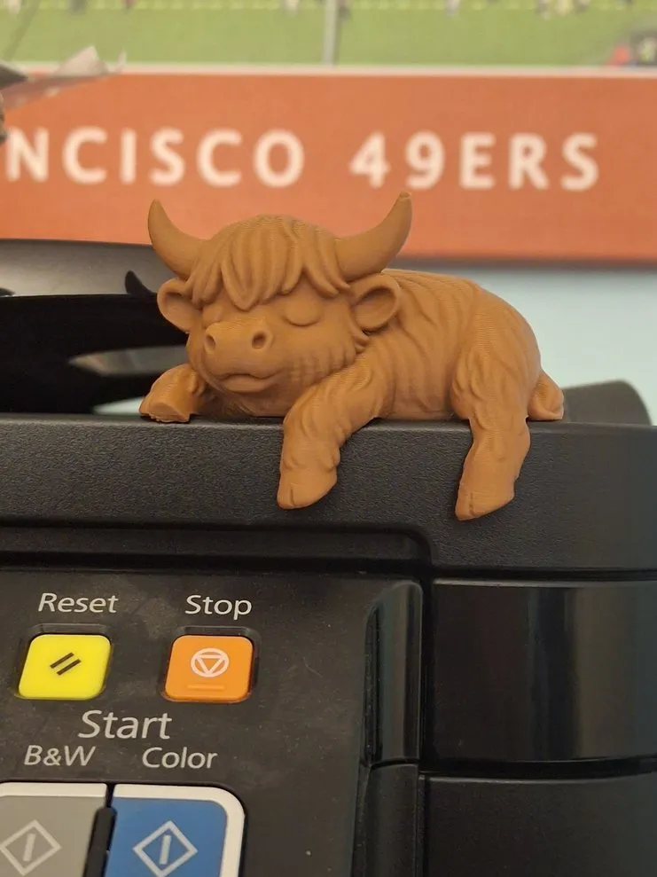 Sleeping Highland Cow Monitor Buddy - Free 3D Print Model - MakerWorld