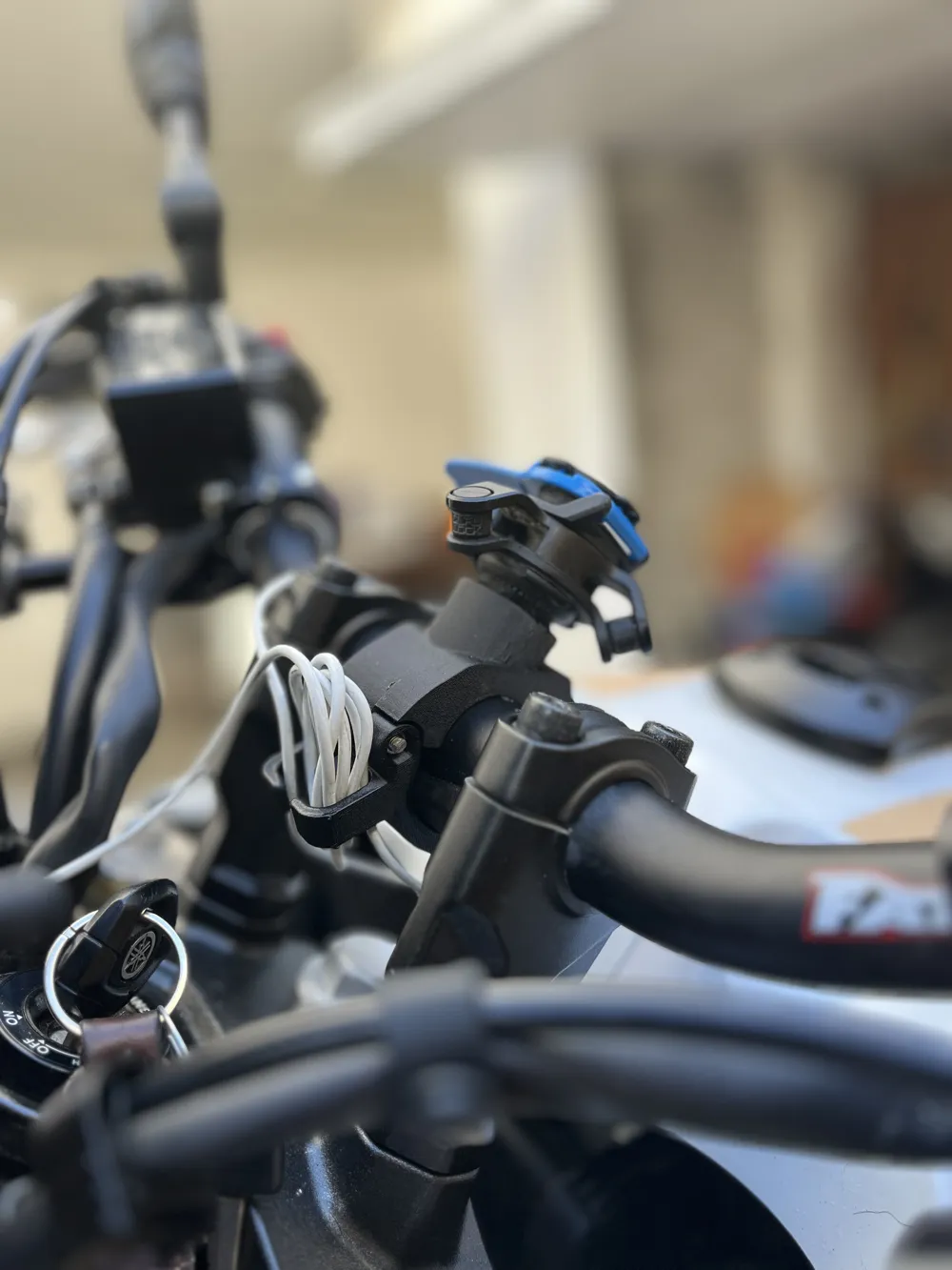 Handlebar Quadlock mount for Tenere 700 V2 - Free 3D Print Model ...