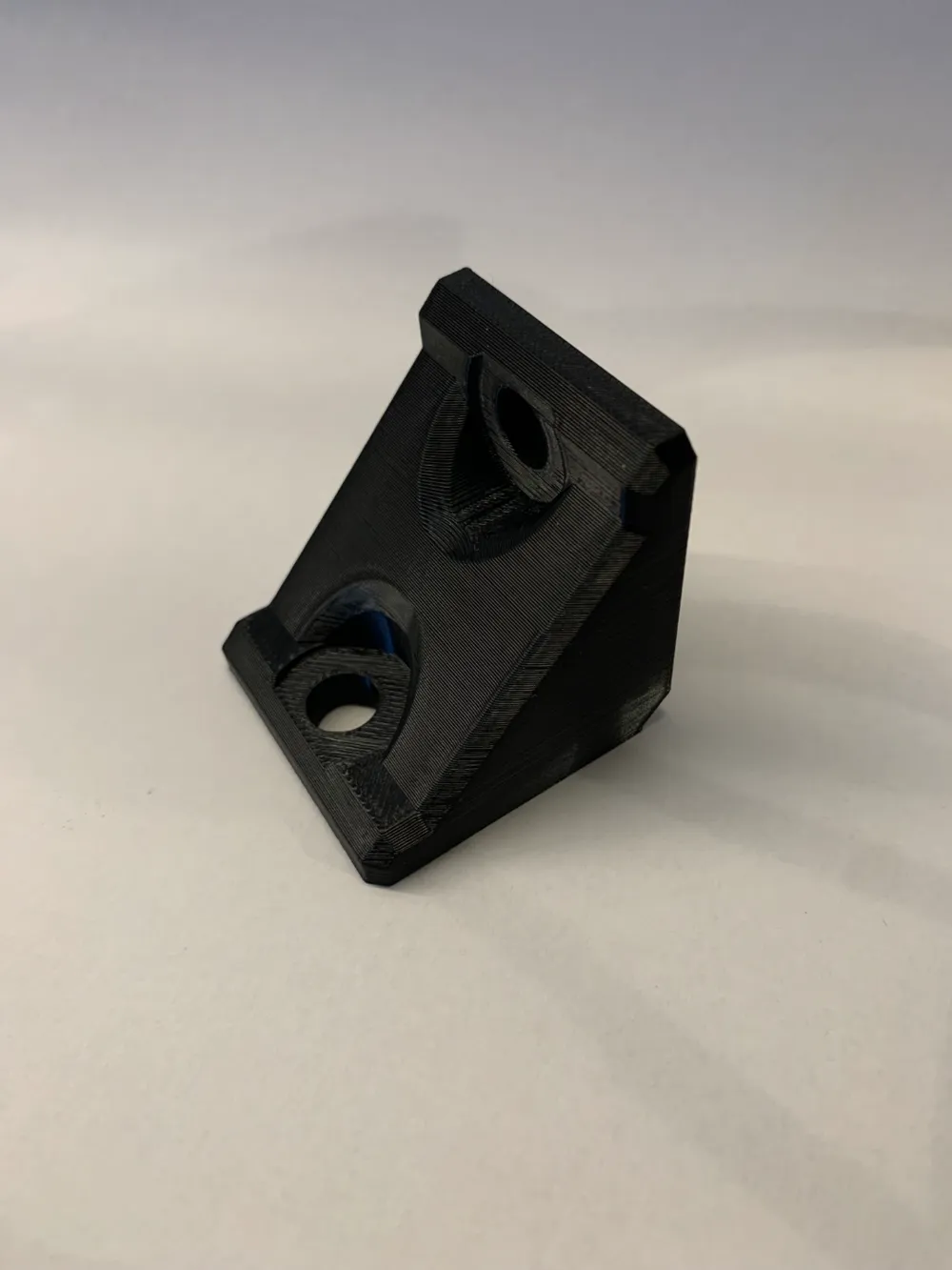 Strong Angle Brackets 4 sizes by Salcin3d MakerWorld: Download Free 3D ...