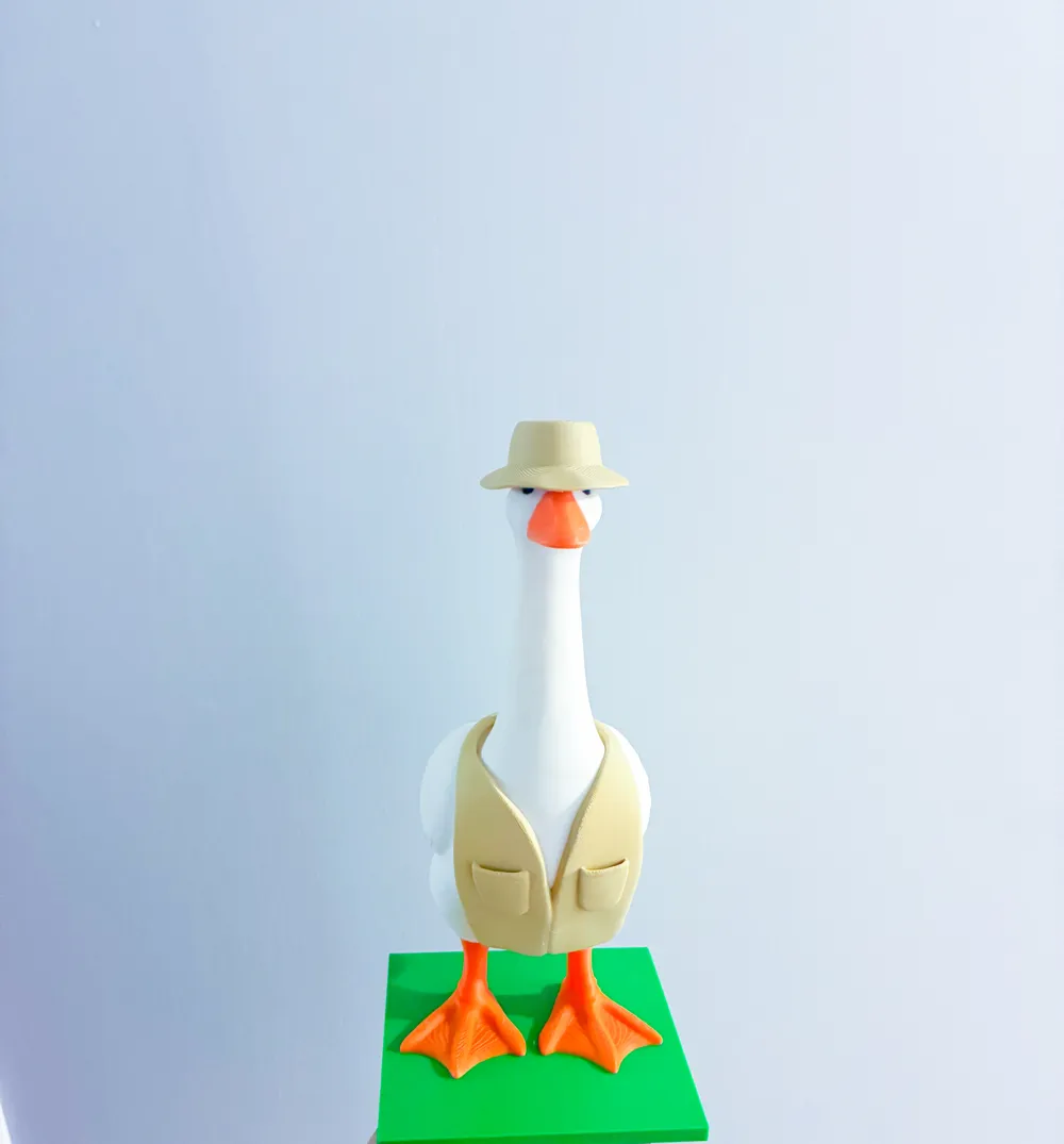 Camping Vest Desk Goose Gear - Free 3D Print Model - MakerWorld
