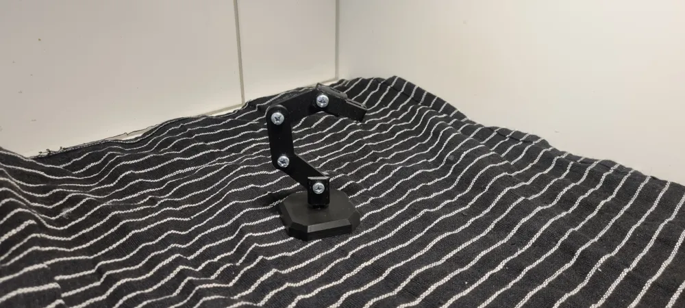 Mini Robo-Arm desk friend by Betong - MakerWorld