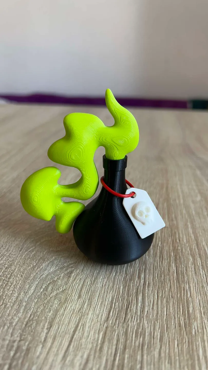 Deadly potion by Amalthea - MakerWorld