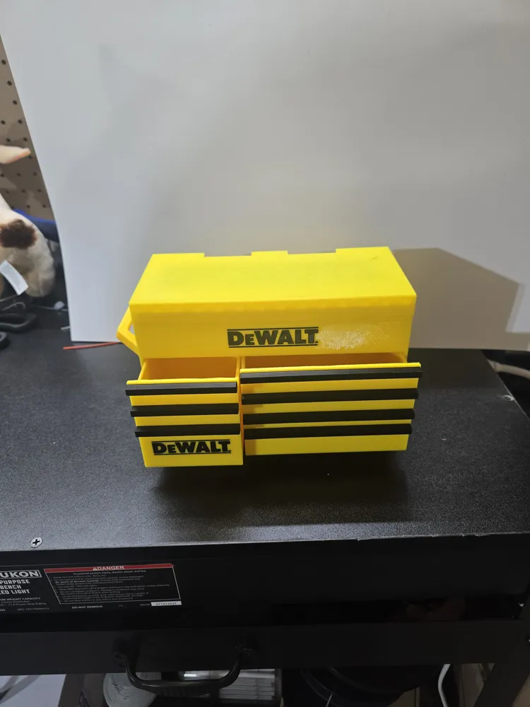 Desktop Mini Toolbox – Dewalt Style - Free 3D Print Model - MakerWorld