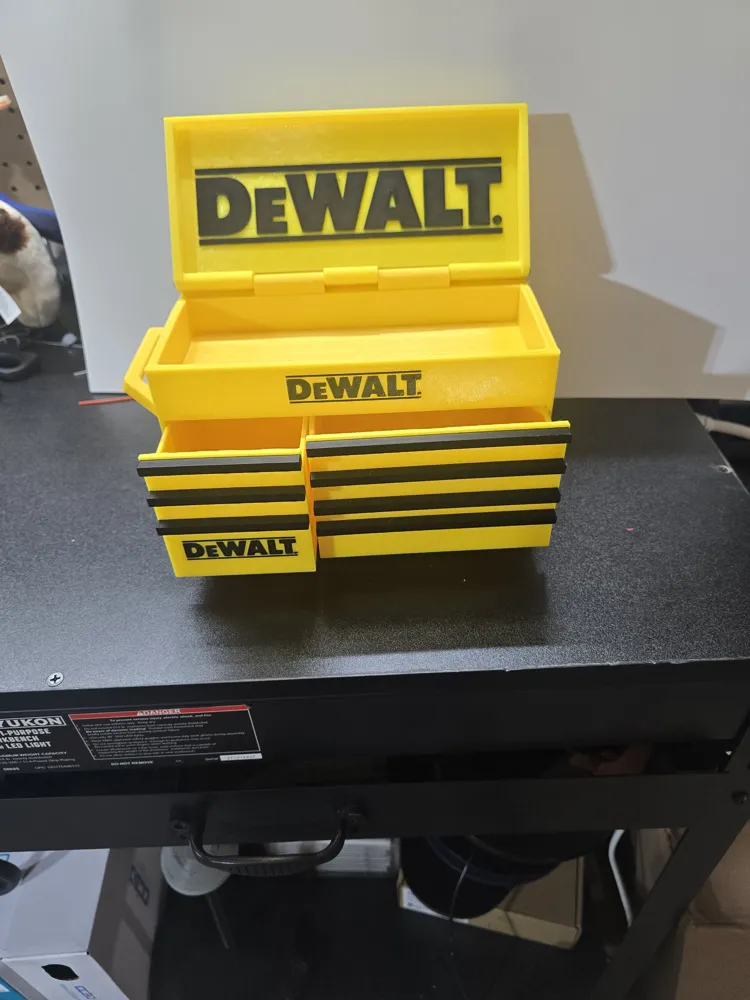 Desktop Mini Toolbox – Dewalt Style - Free 3D Print Model - MakerWorld