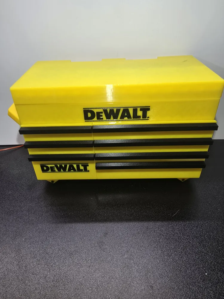 Desktop Mini Toolbox – Dewalt Style - Free 3D Print Model - MakerWorld