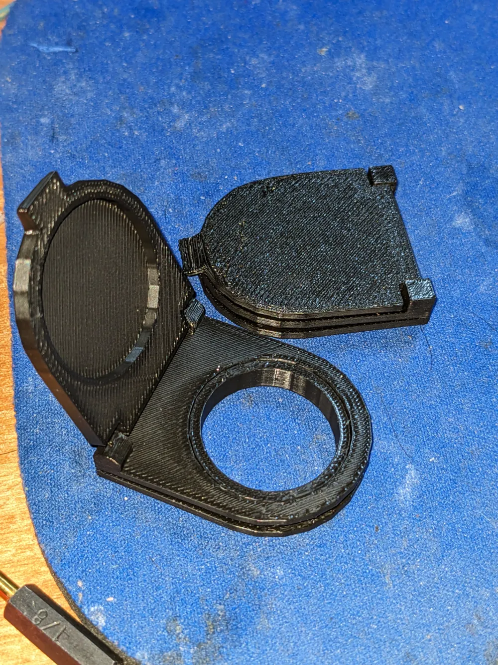 RV Screen Door Peep Hole (with cover) by stubones99 - MakerWorld