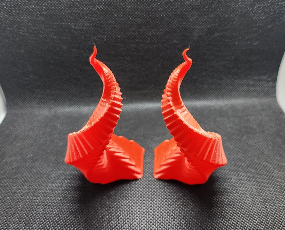 Twisted Horns Sculpture Double & Singles by TripleGWorkshop - MakerWorld