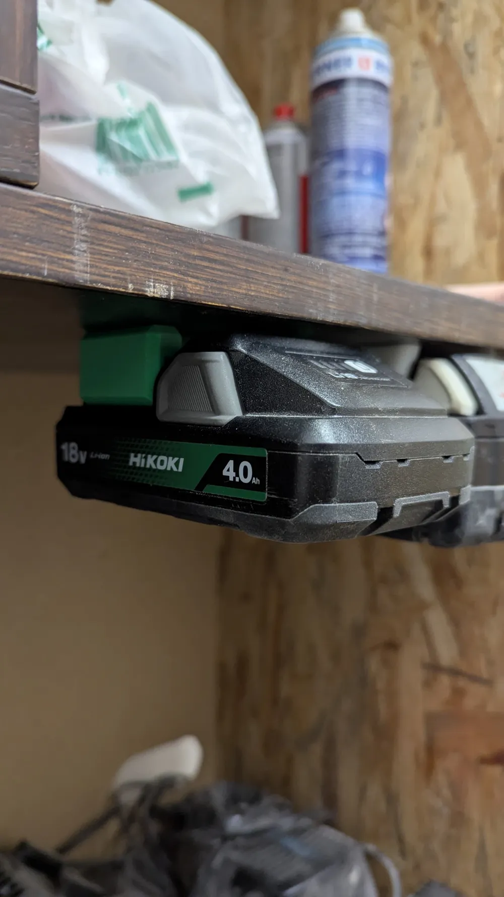 18v Hikoki battery holder, fast print - Free 3D Print Model - MakerWorld
