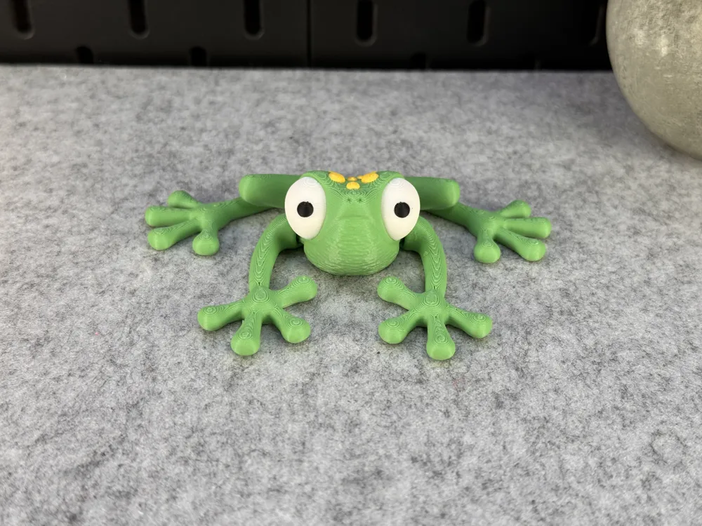 Articulated Cute Frog - Free 3D Print Model - MakerWorld