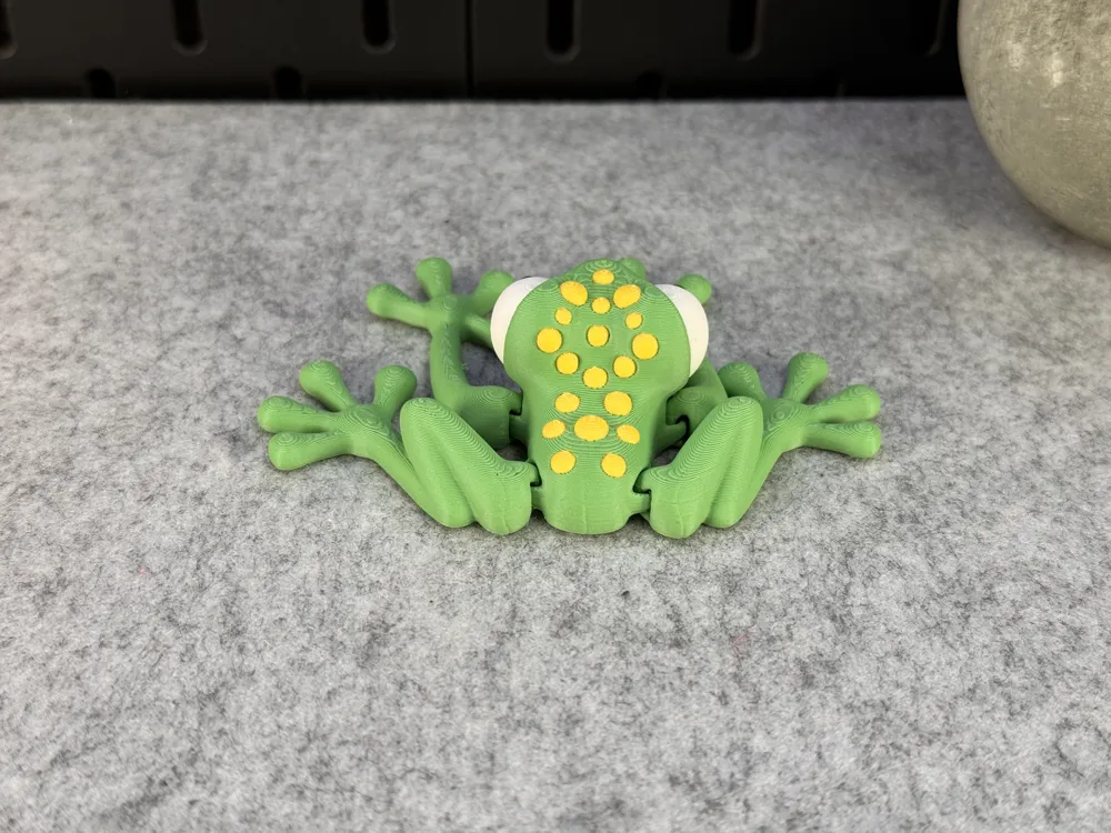 Articulated Cute Frog - Free 3D Print Model - MakerWorld