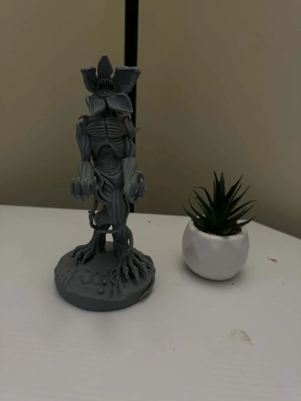 Stand Controller Ps5 Demogorgone Stranger Things - Free 3D Print Model ...