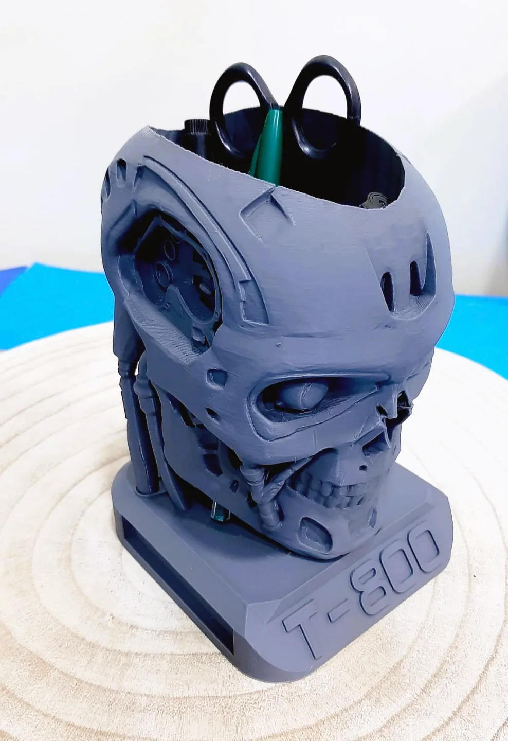 Terminator Pencil Holder / Lapicero Terminator Remixed by Franchescor ...