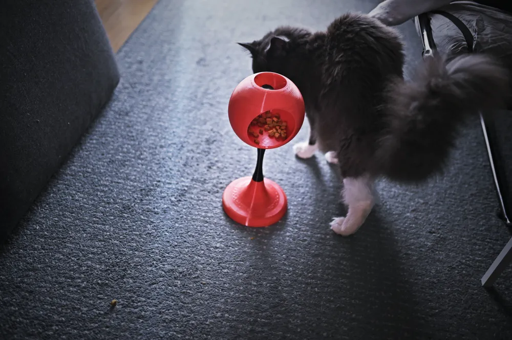 Cat tree tower snack dispenser V2 by Dzemo MakerWorld: Download Free 3D ...