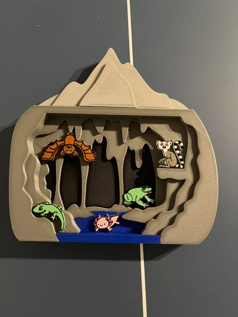 Cave with animals by Print By Bear - MakerWorld