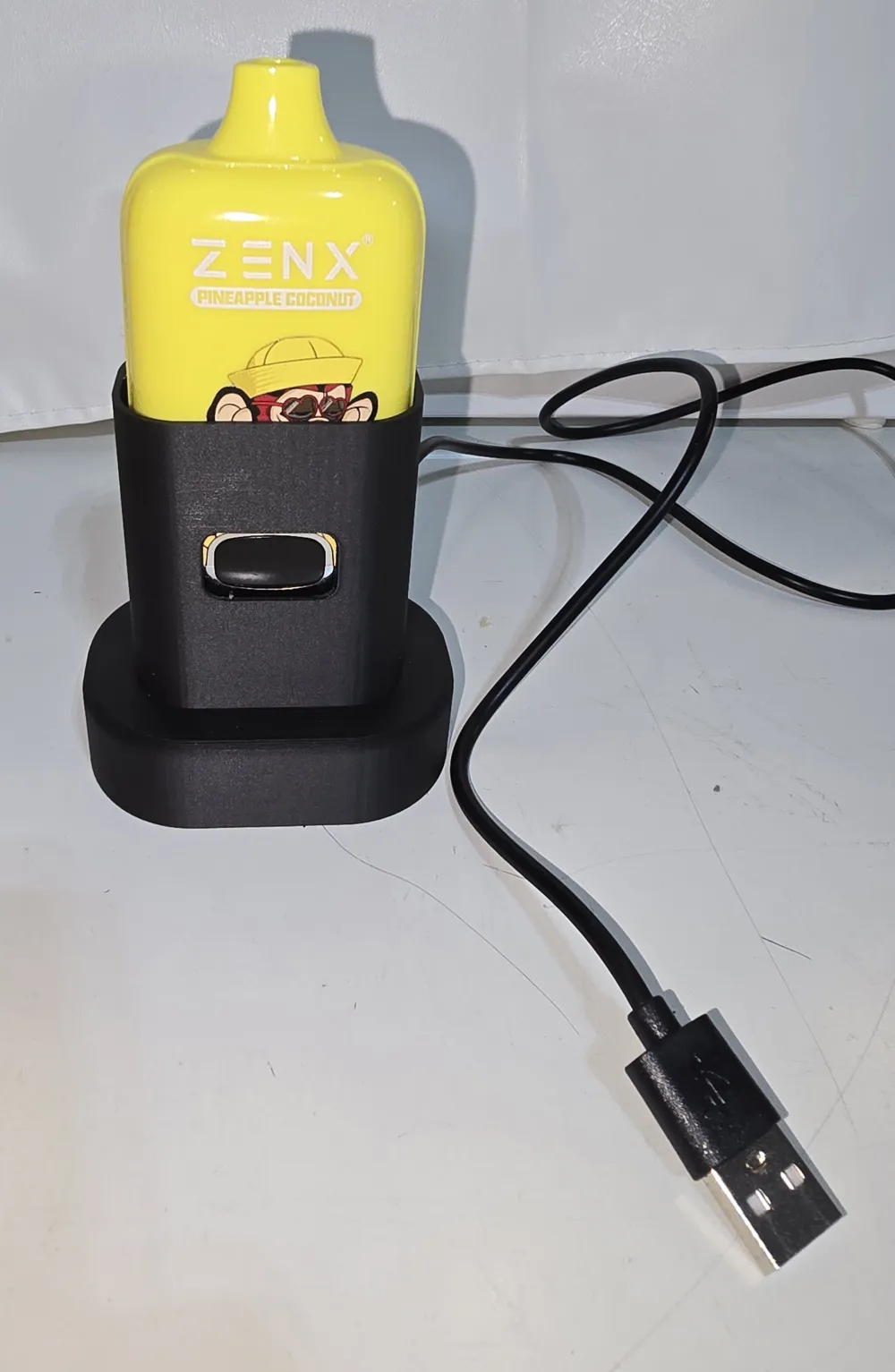 Vape Ständer USB Ladegerät – Kostenloses 3D-Druckmodell – MakerWorld