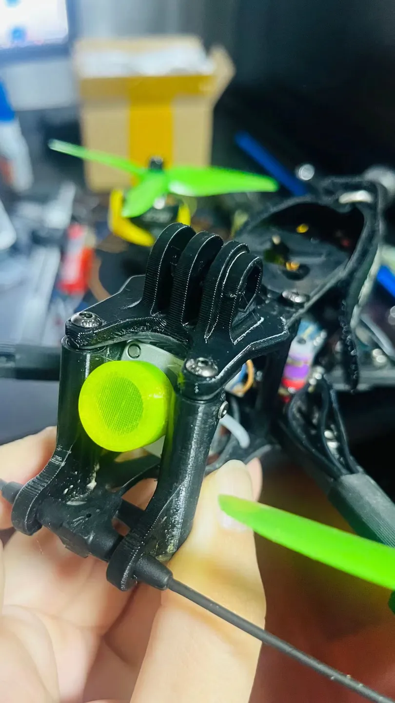 JHONNY J5 drone FPV gopro mount by 娄见桦 - MakerWorld