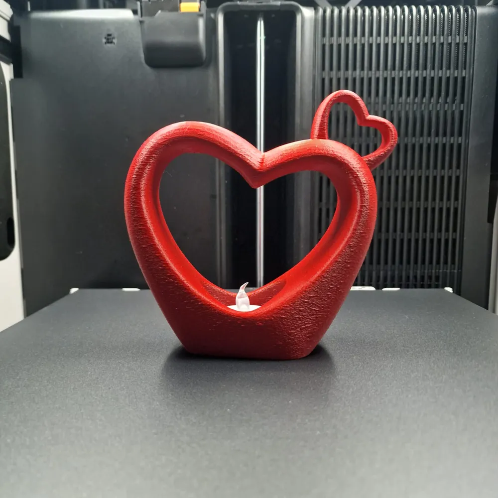 心形烛台 - 免费 3D 打印模型 - MakerWorld