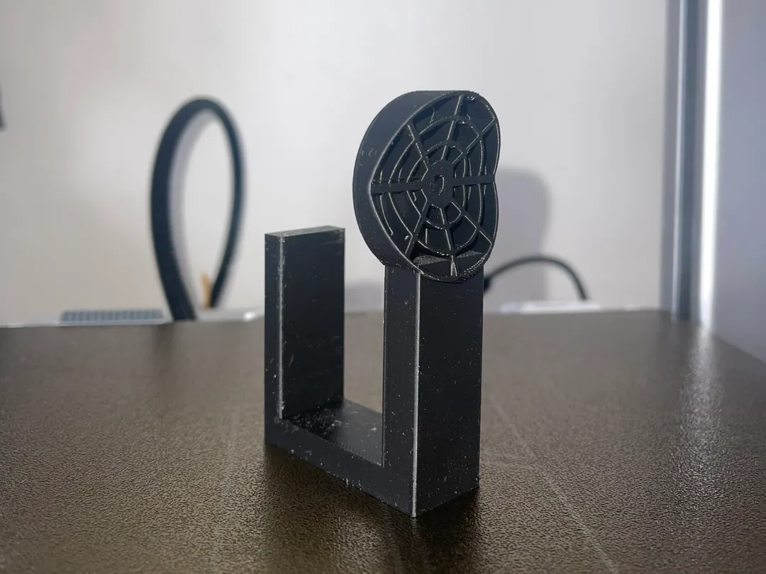 Philips Hue Play under desk stand - Free 3D Print Model - MakerWorld