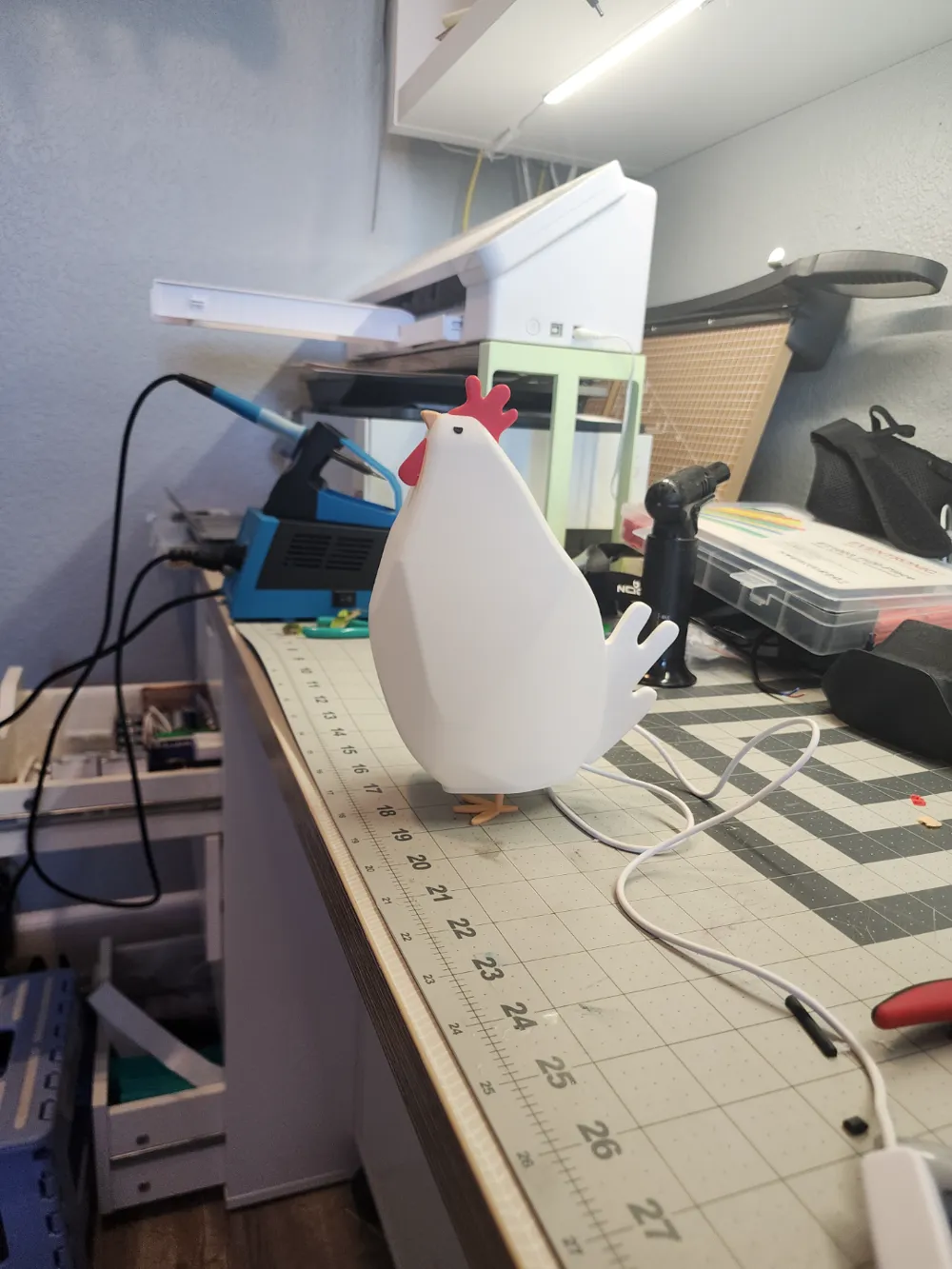 USB Chicken Lamp with Legs Remixed by GaelMakerWorld: Download Free 3D ...
