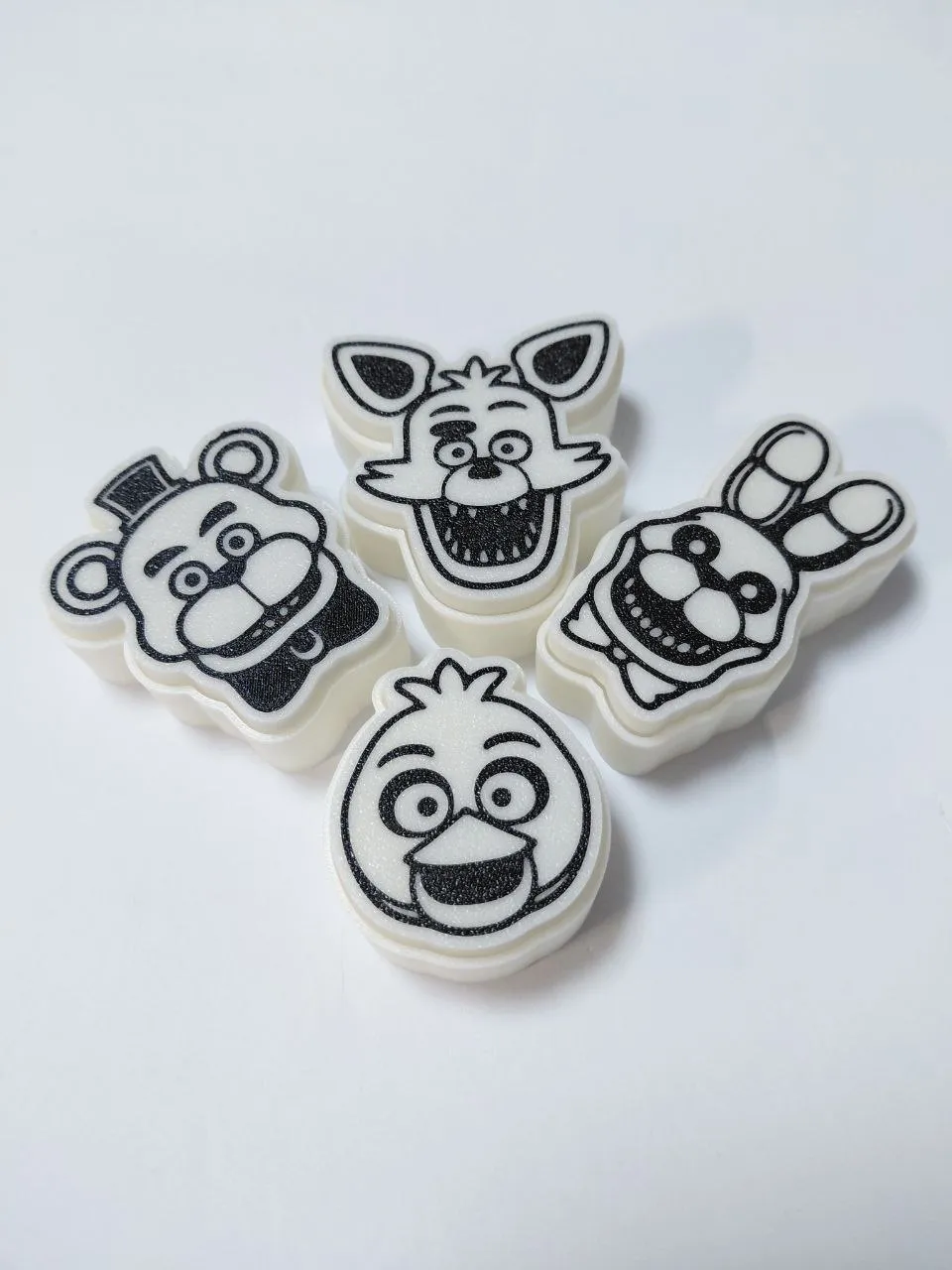 Le clicker FNAF est simple - Modèle d'Impression 3D Gratuit - MakerWorld