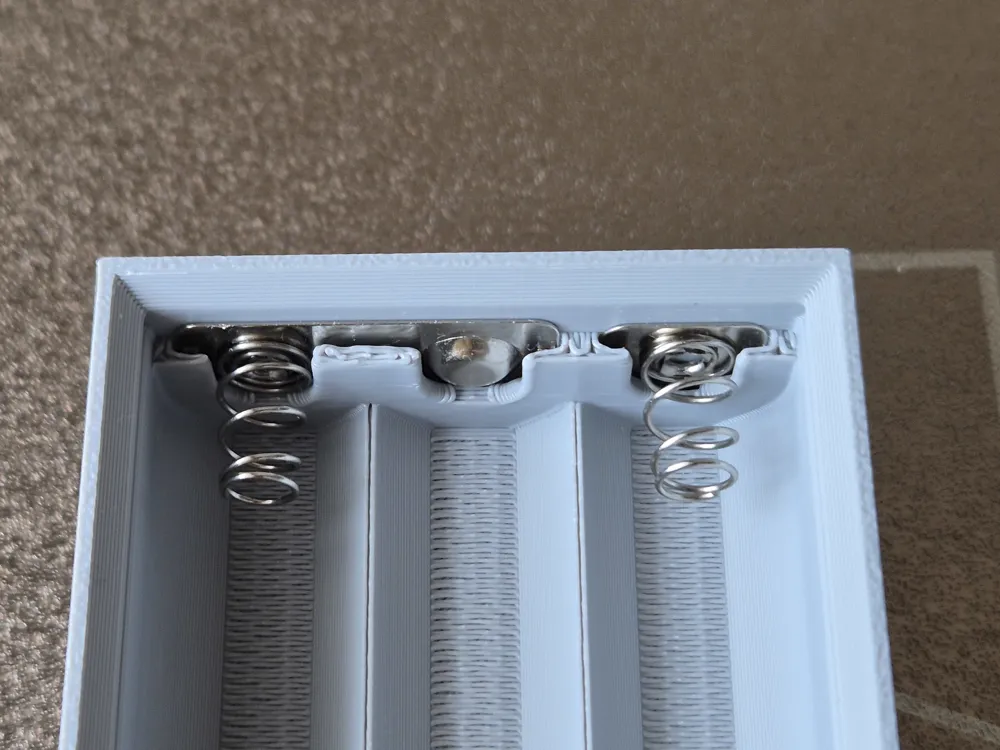 AAx3 Battery Compartment Module with Lid - Free 3D Print Model - MakerWorld