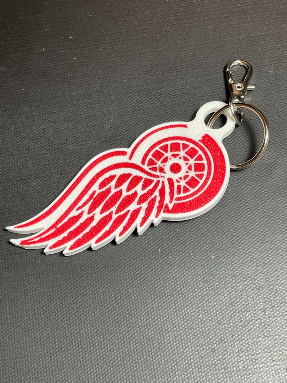 Red Wings Keychain by Norr3d - MakerWorld