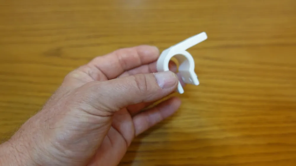 Mobile Phone Mounts for EMT Electrical Conduit by Jan Jensen - MakerWorld